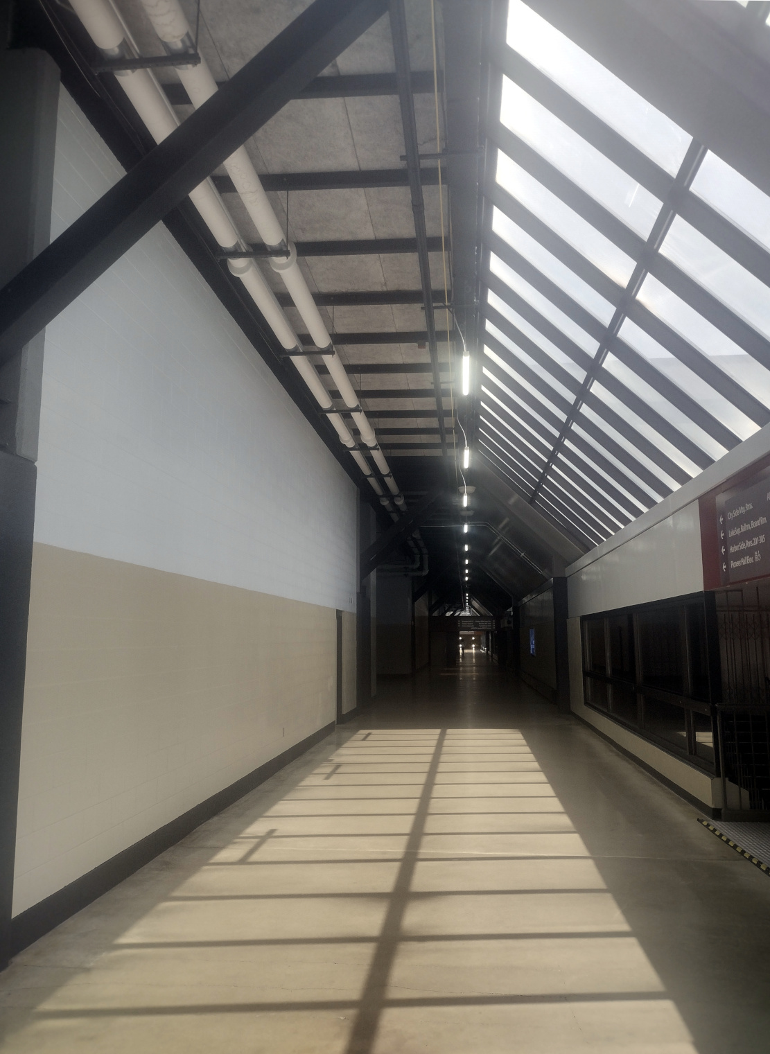 DECC the walls - Duluth Monitor